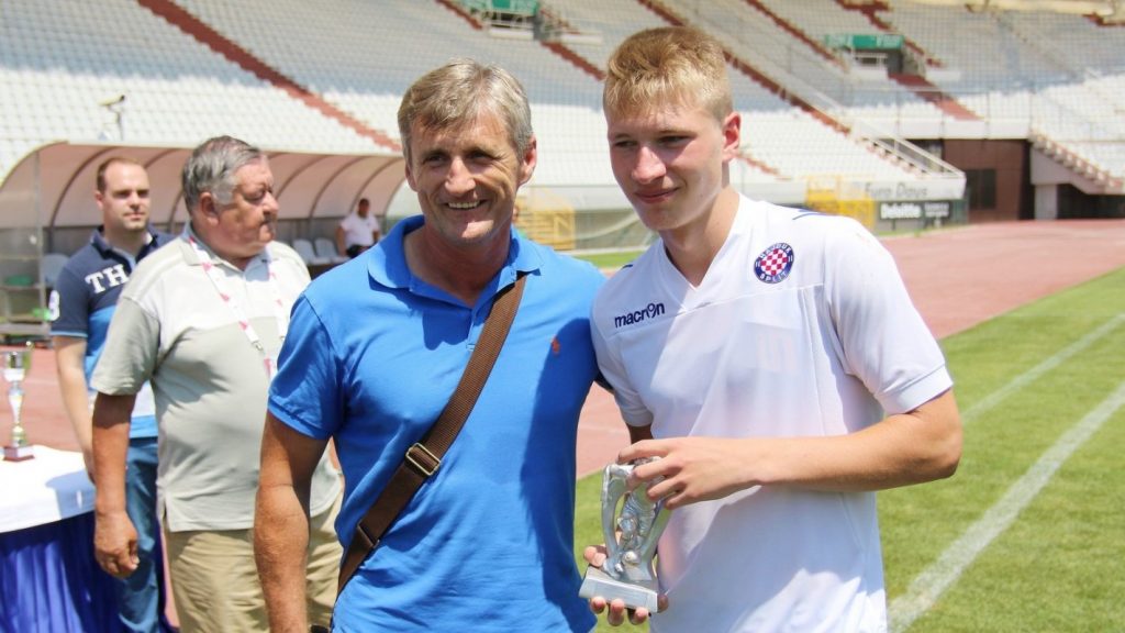 Ante Palaversa undergoes medical with Manchester City