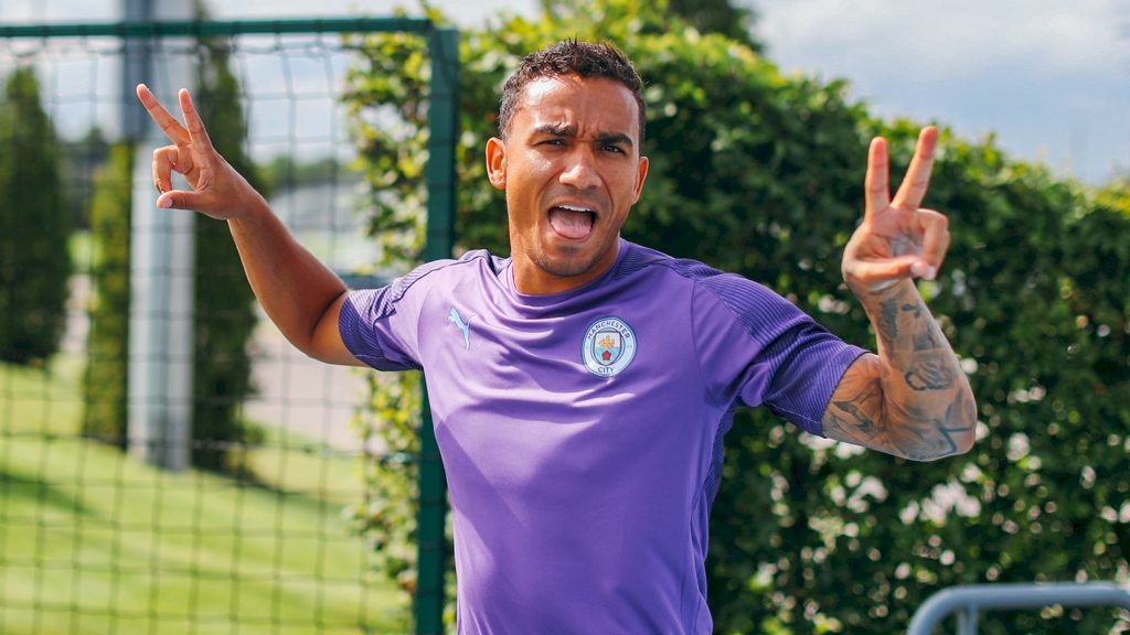 Official: Danilo leaves Manchester City to join Juventus